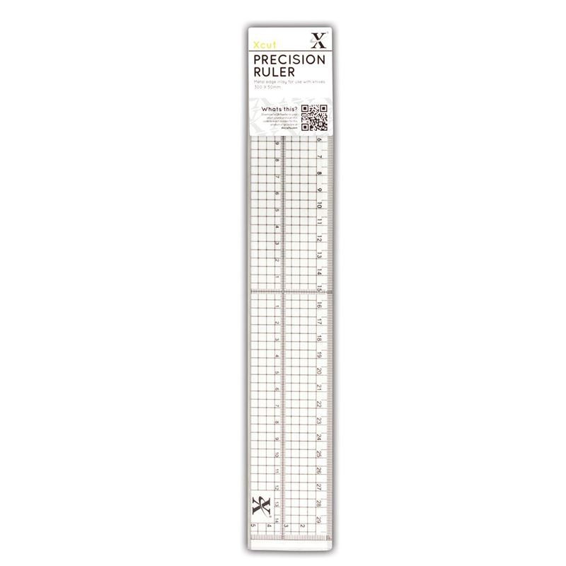 Règle de précision 30cm en plastique avec bord en métal - Xcut
